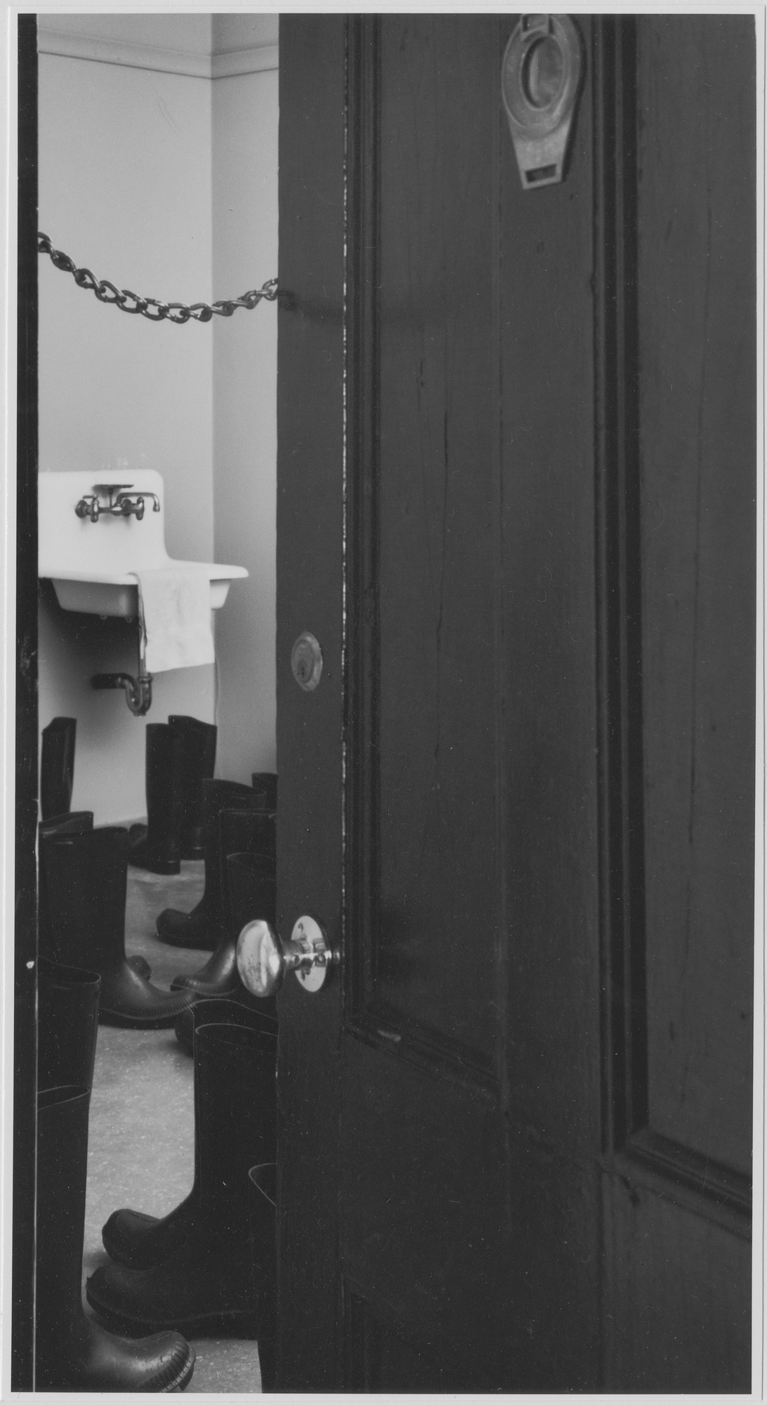 Projects: 100 Boots by Eleanor Antin on MOMA Exhibition Spelunker